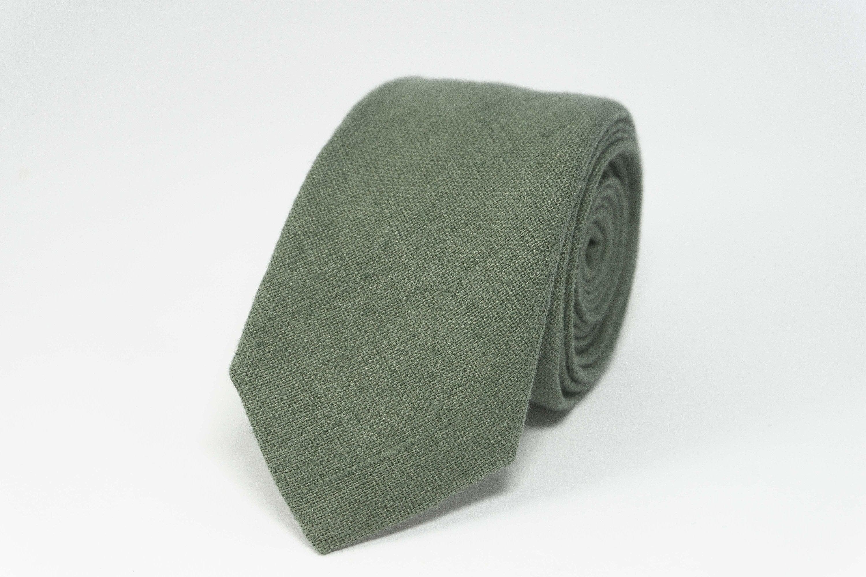 Men's Pine Ties for the Best Dressed Groomsmen – MenLau
